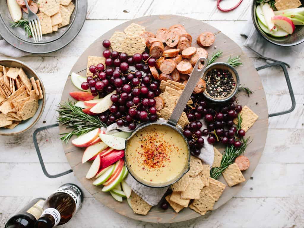 Best Healthy Snacks For Watching Outdoor Movies - Simply Healthy Family